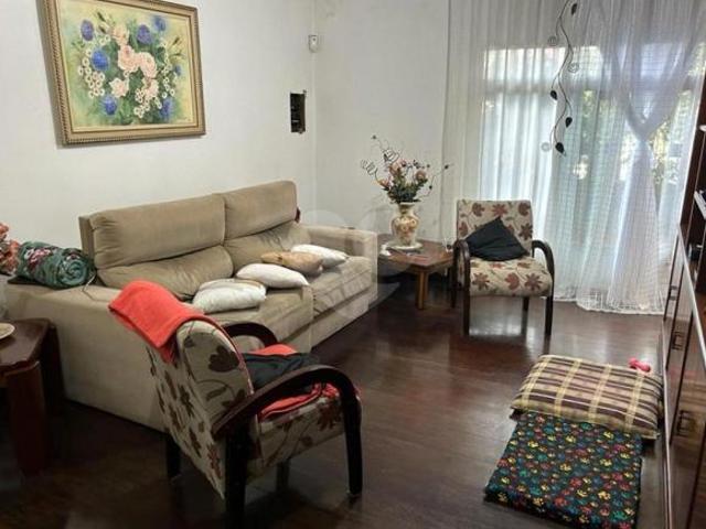 Casa com 3 quartos à venda em Jardim Colombo SP