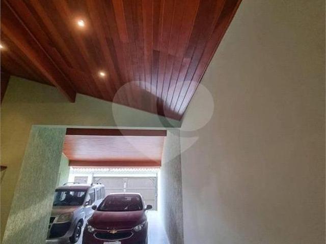 Casa com 3 quartos à venda em Jardim celani SP
