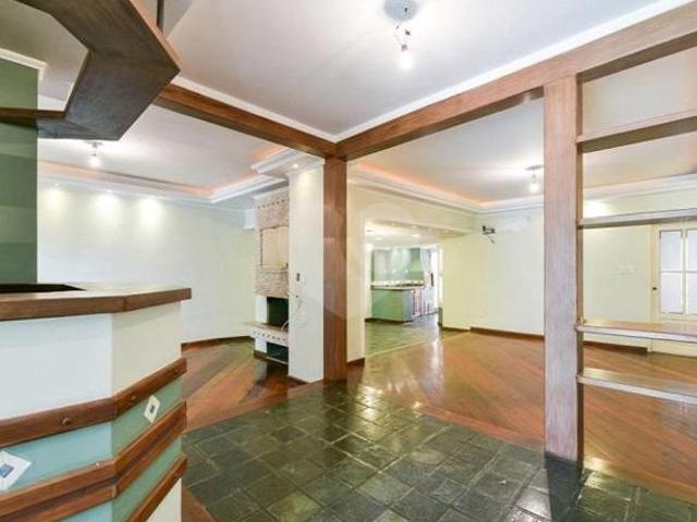 Casa com 3 quartos à venda em Jardim botânico RS