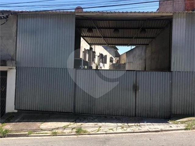 Casa com 3 quartos à venda em Jardim britânia SP