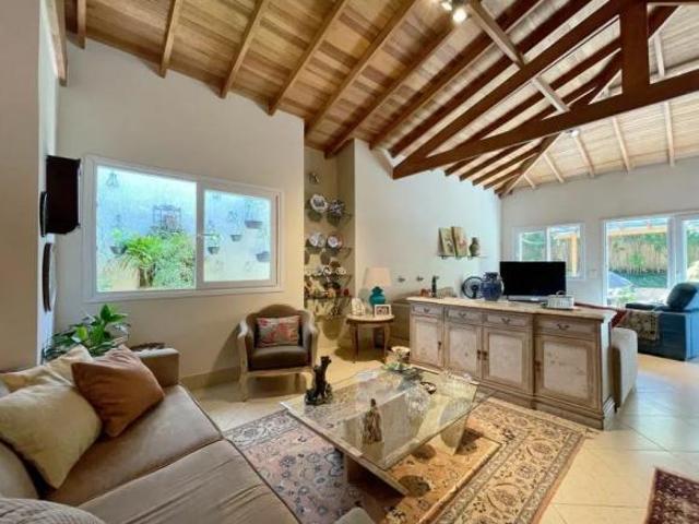 Casa com 3 quartos à venda em Jardim Goiás Goiania