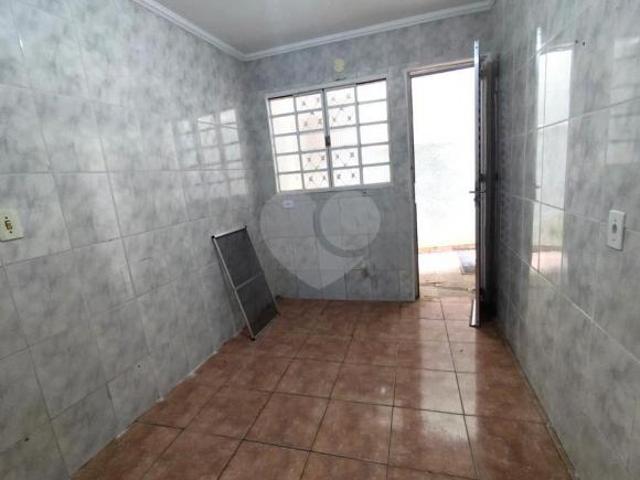 Casa com 3 quartos à venda em Jardim Guairaca SP
