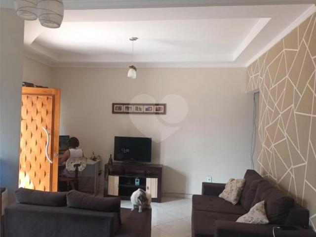 Casa com 3 quartos à venda em Jardim dos colibris SP