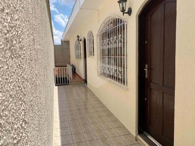 Casa com 3 quartos à venda em Jardim das carmelitas SP