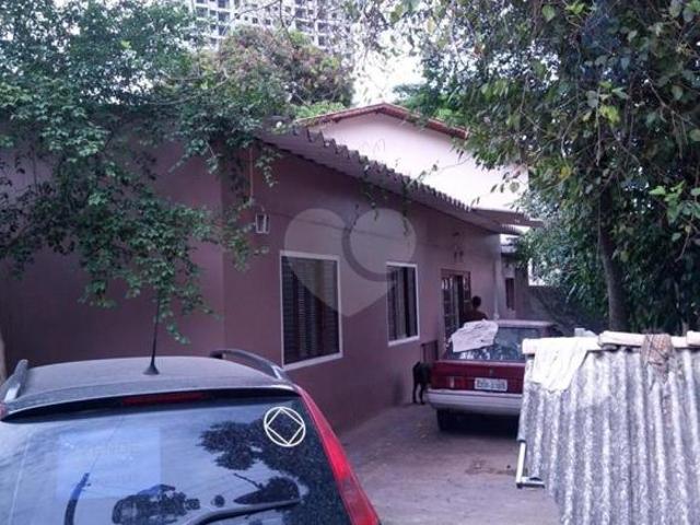 Casa com 3 quartos à venda em Jardim Das Palmas SP