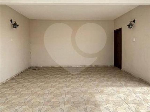 Casa com 3 quartos à venda em Jardim Das Tulipas SP