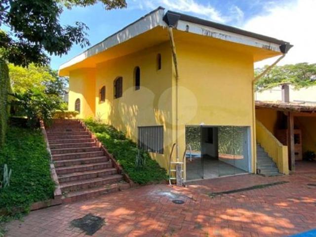 Casa com 3 quartos à venda em Jardim leonor SP