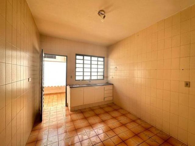 Casa com 3 quartos à venda em Jardim monumento SP