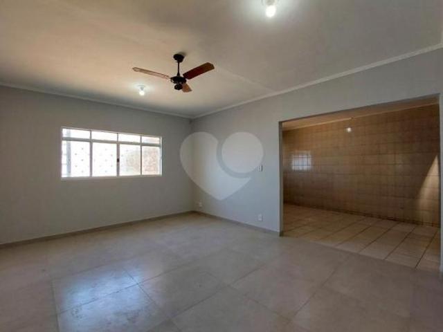 Casa com 3 quartos à venda em Jardim Maracanã SP