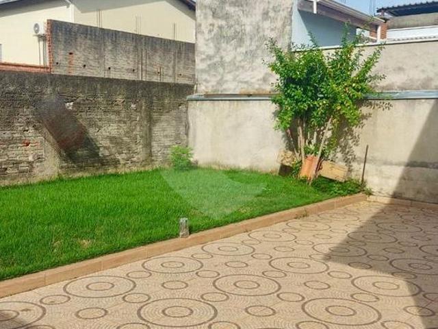 Casa com 3 quartos à venda em Jardim São Francisco SP