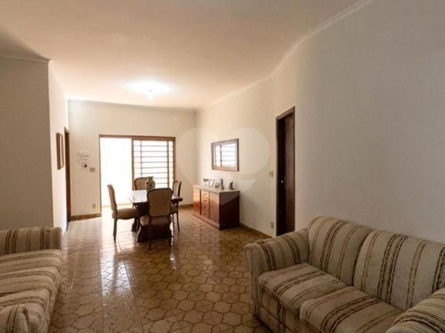 Casa com 3 quartos à venda em Jardim São Luiz SP