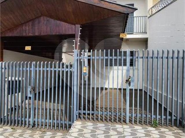 Casa com 3 quartos à venda em Jardim Santa Clara SP