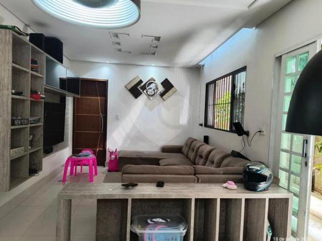 Casa com 3 quartos à venda em Jardim santa adélia SP
