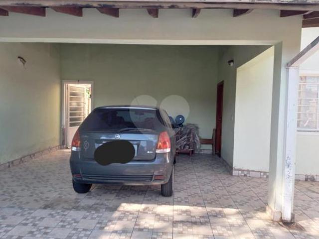 Casa com 3 quartos à venda em Jardim Santana SP