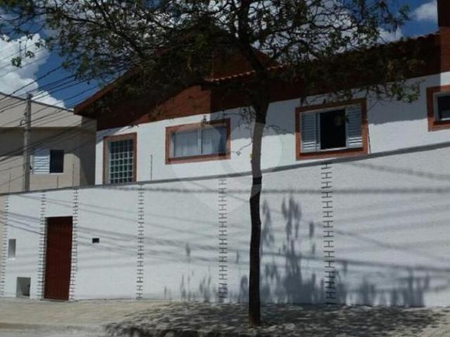 Casa com 3 quartos à venda em Jardim Simus SP