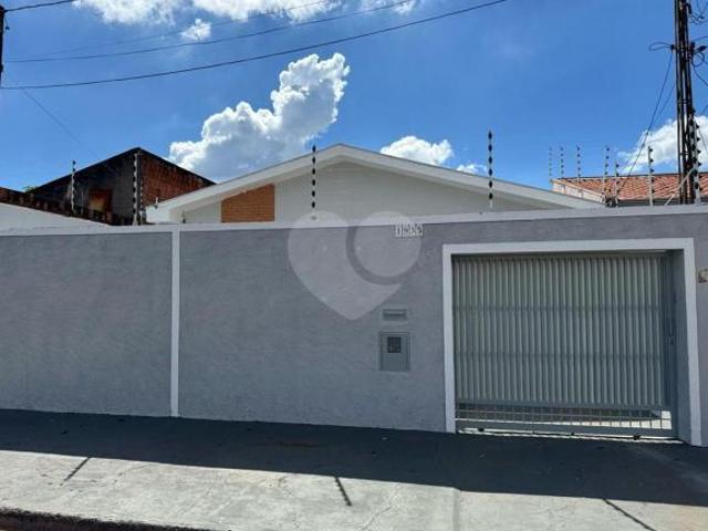 Casa com 3 quartos à venda em Jardim Tabapuã vila Xavier SP