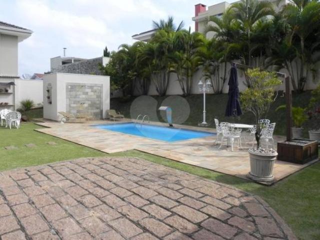Casa com 3 quartos à venda em Jardim Theodora SP