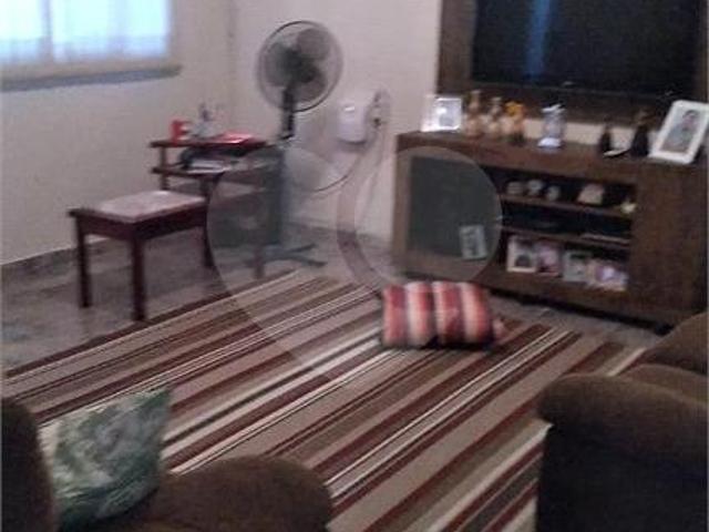 Casa com 3 quartos à venda em Jardim umuarama SP
