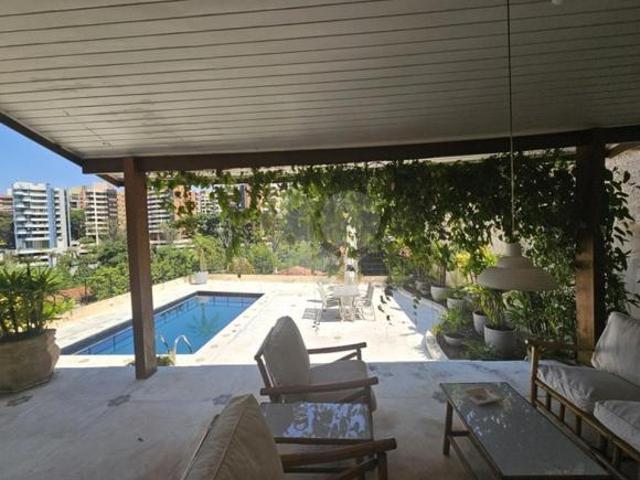 Casa com 3 quartos à venda em Jardim vitória régia SP