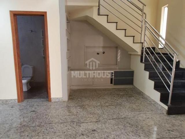 Casa com 3 quartos à venda em Lagoa Santa, no bairro Ouvidio Guerra