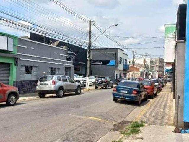 Casa com 3 quartos à venda em Lavras, no bairro Centro