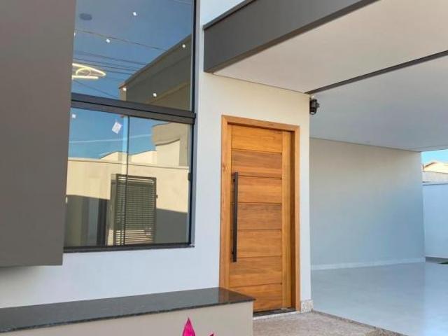 Casa com 3 quartos à venda em Lavras, no bairro Jardim Itália