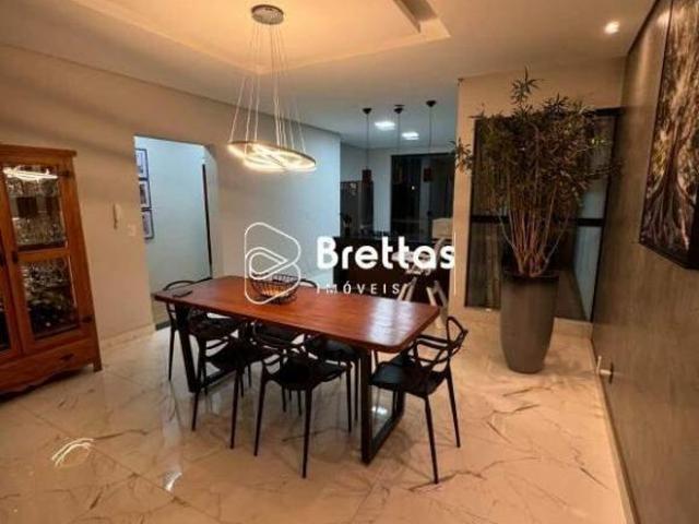 Casa com 3 quartos à venda em Lavras, no bairro Jardim Itália