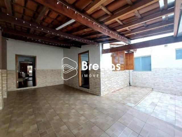 Casa com 3 quartos à venda em Lavras, no bairro Jardim Magnólias I