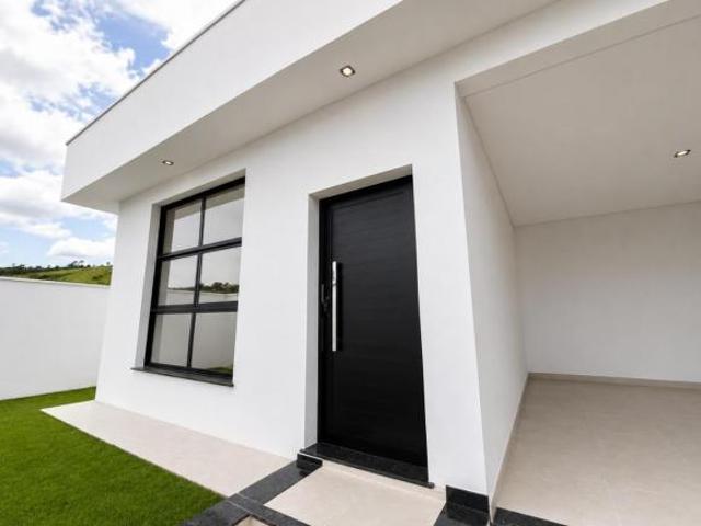 Casa com 3 quartos à venda em Lavras, no bairro Reserva Real