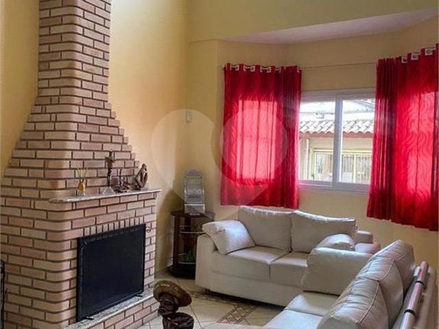 Casa com 3 quartos à venda em Limão SP