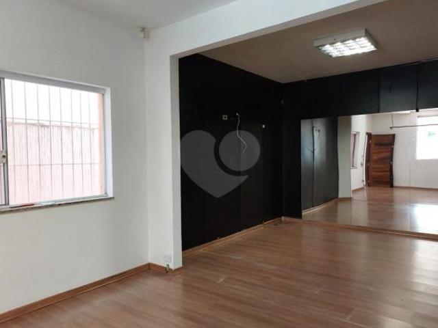 Casa com 3 quartos à venda em Loteamento Chácaras Pastorelli SP