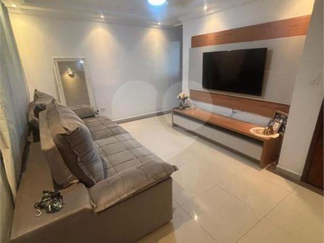 Casa com 3 quartos à venda em Melvi SP
