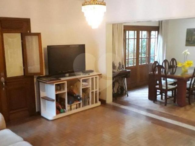 Casa com 3 quartos à venda em Mirandópolis SP