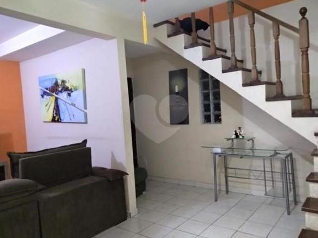 Casa com 3 quartos à venda em Moinho velho SP