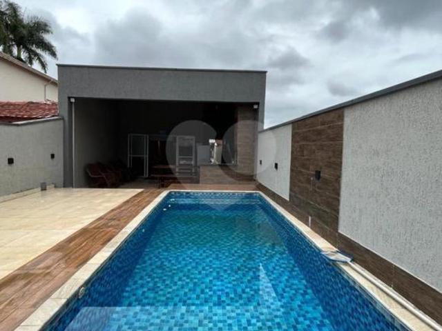 Casa com 3 quartos à venda em Morada da praia SP