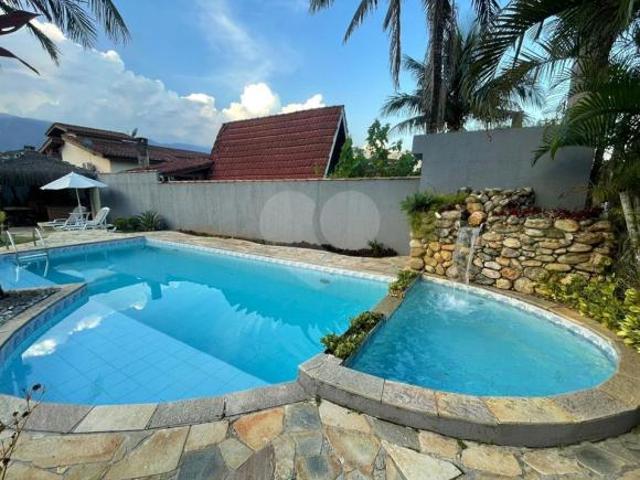 Casa com 3 quartos à venda em Morada da praia SP
