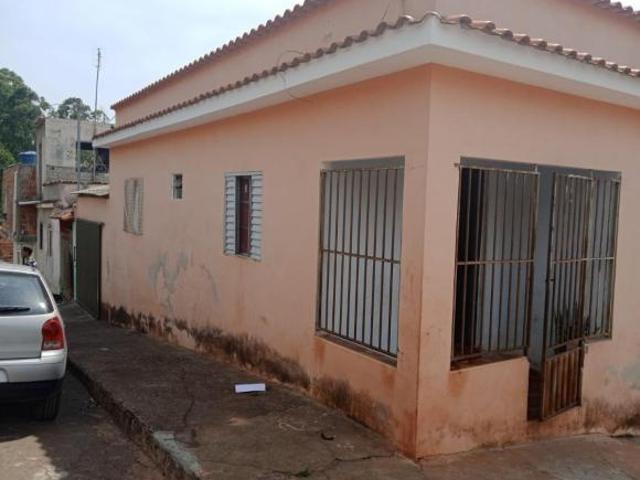 Casa com 3 quartos à venda em Nepomuceno, no bairro Vista Verde