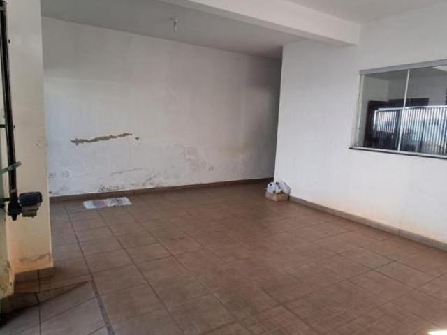 Casa com 3 quartos à venda em Nepomuceno, no bairro Centro