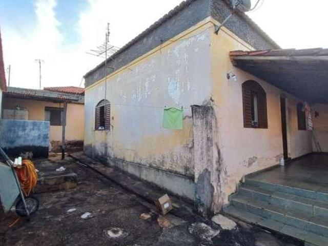 Casa com 3 quartos à venda em Nepomuceno, no bairro Marciolandia