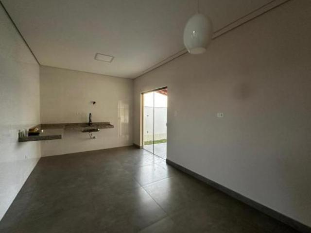 Casa com 3 quartos à venda em Nepomuceno, no bairro Santa Helena
