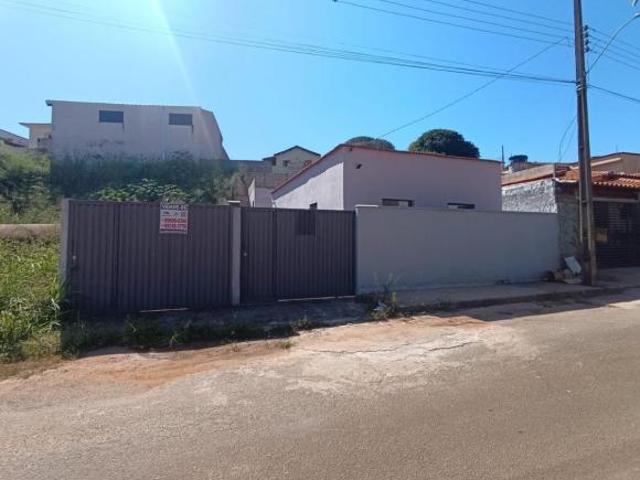 Casa com 3 quartos à venda em Nepomuceno, no bairro Santo Antônio