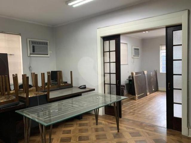 Casa com 3 quartos à venda em Pacaembu SP