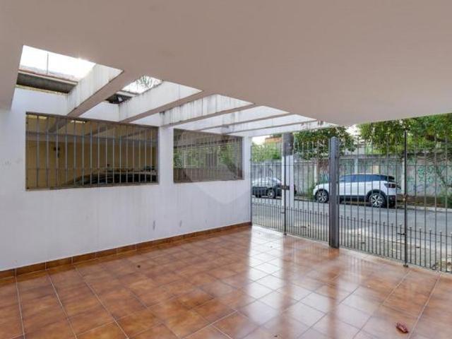Casa com 3 quartos à venda em Parque Colonial SP