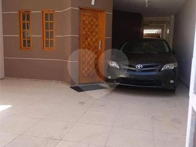 Casa com 3 quartos à venda em Parque Cidade Jardim Ii SP