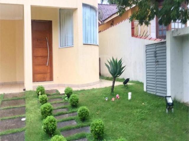 Casa com 3 quartos à venda em Parque das lages SP