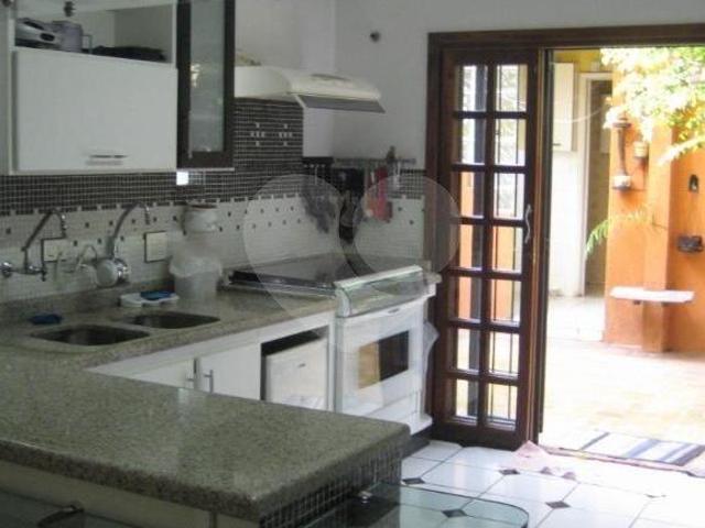 Casa com 3 quartos à venda em Parque imperial SP