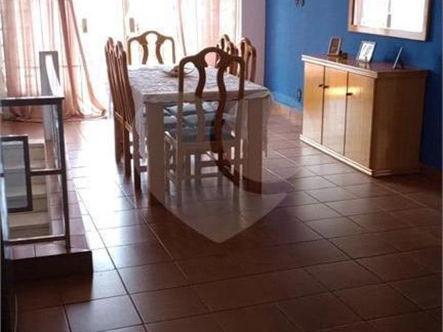 Casa com 3 quartos à venda em Parque maria domitila SP