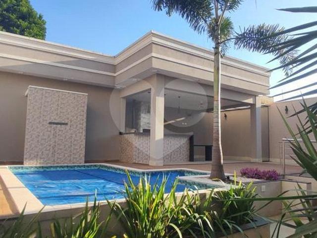 Casa com 3 quartos à venda em Parque Santa Cecília SP