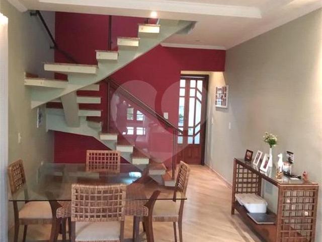Casa com 3 quartos à venda em Parque Renato Maia SP