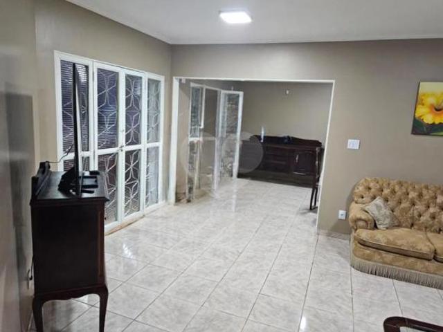 Casa com 3 quartos à venda em Parque Residencial Lagoinha SP